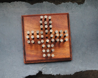 Triangle Peg Solitaire Game - Last Man Standing - Cracker Barrel Game ...