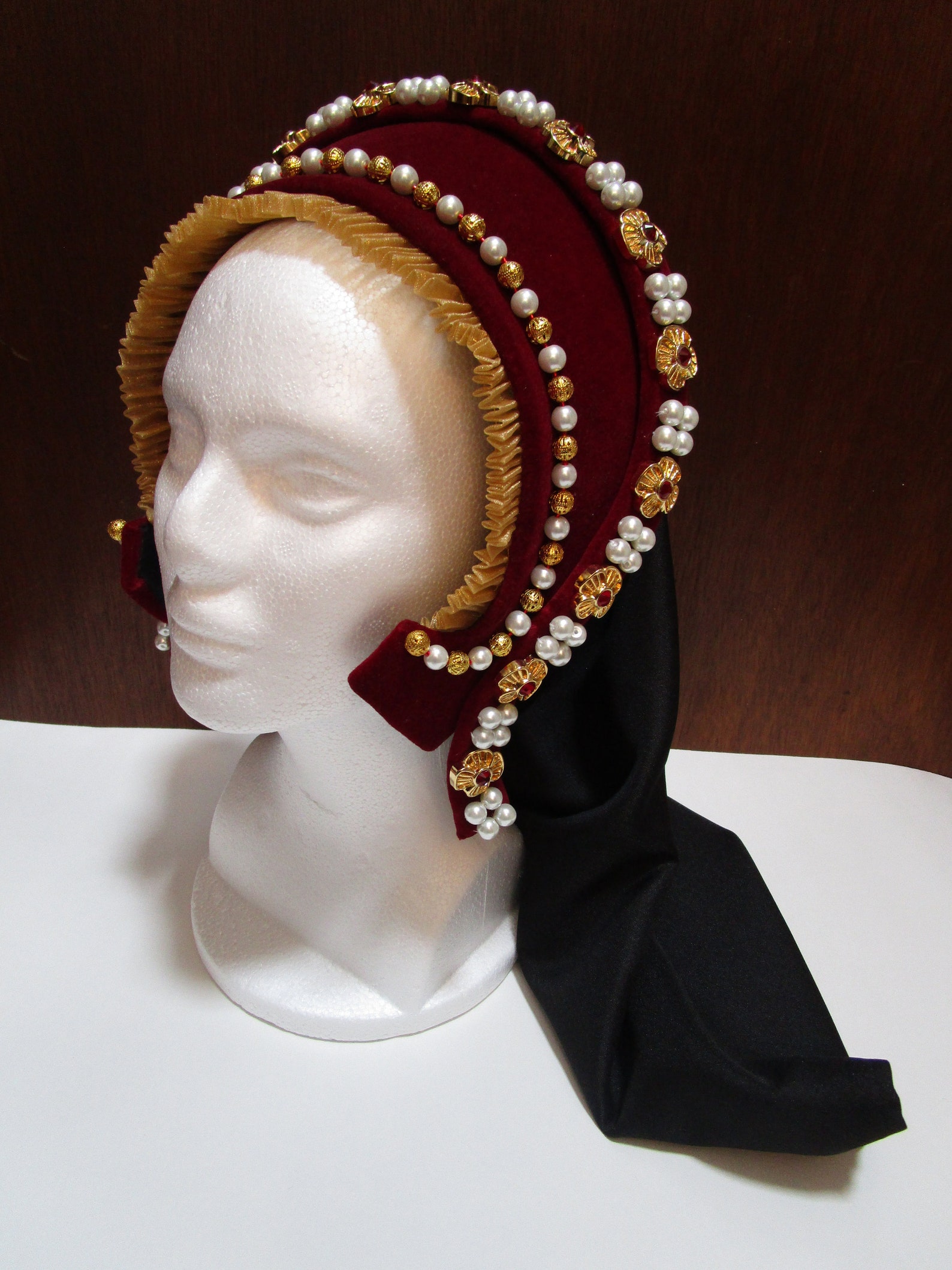 Tudor French Hood ~ (catherine Parr) ~ Red Velveteen With Gold and ...