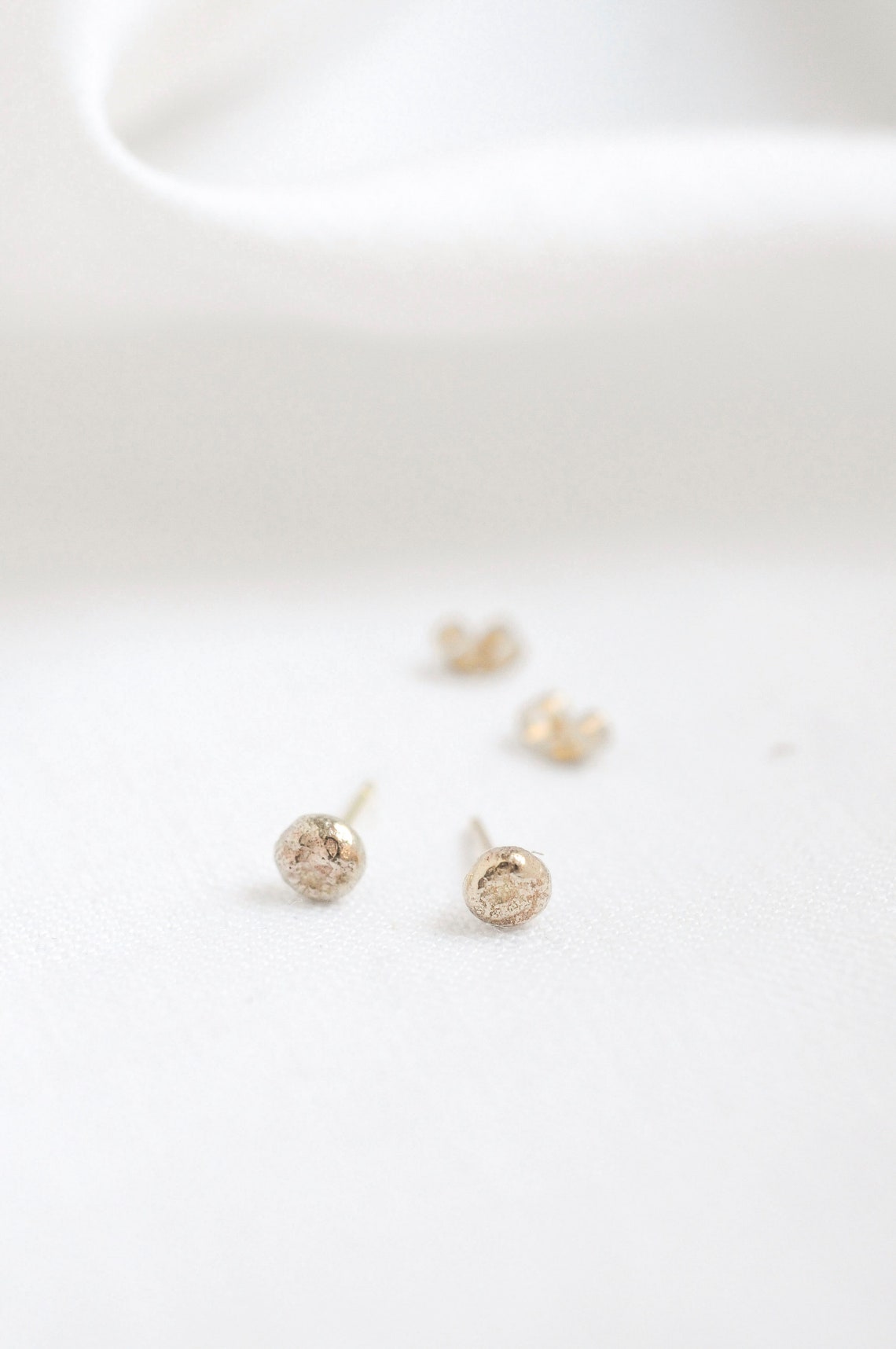 Solid Gold Studs 9ct Gold Delicate Stud Earrings Simple - Etsy