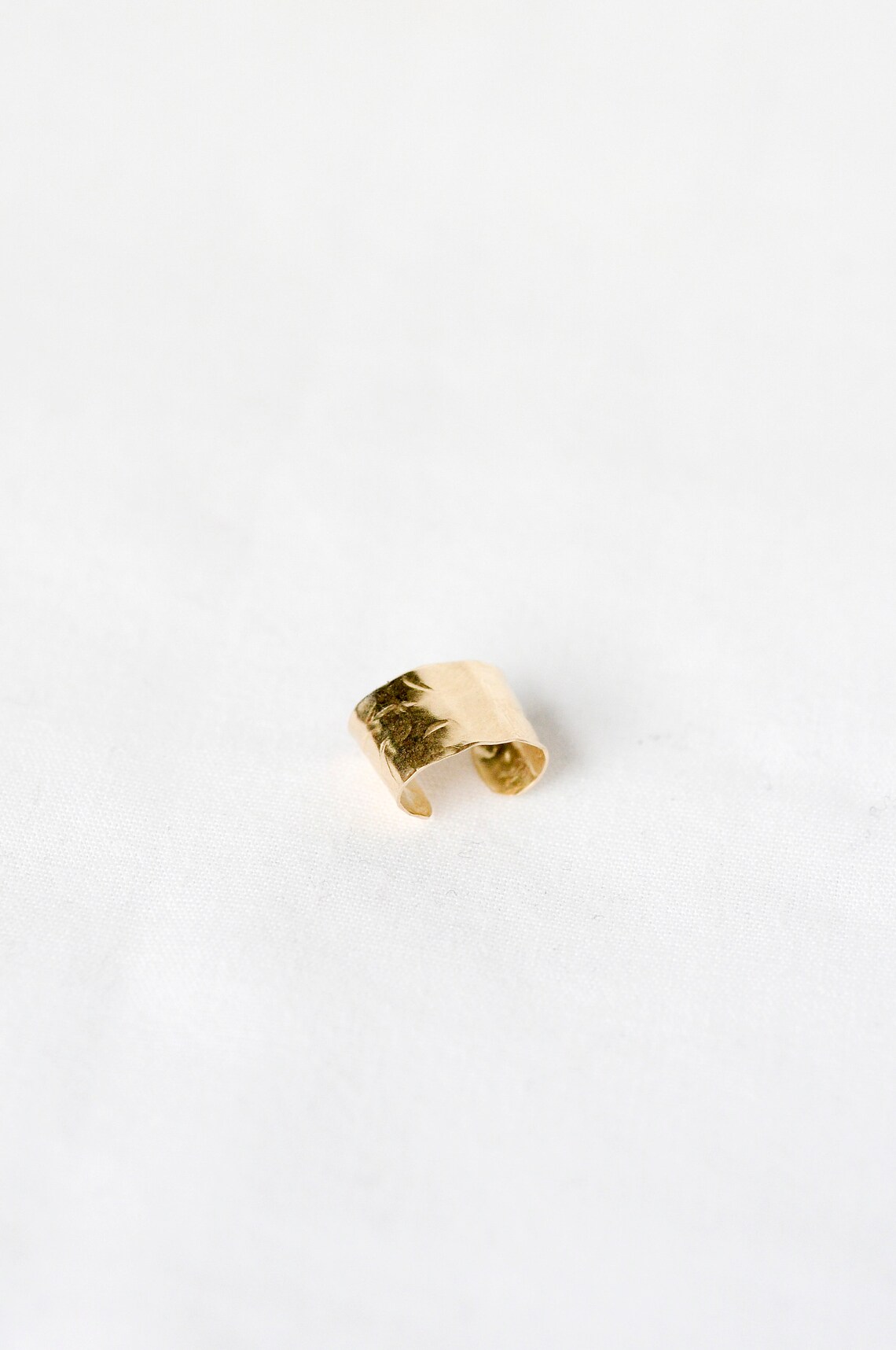 Gold Hammered Ear Cuff Solid Gold Earcuff Delicate Minimal - Etsy
