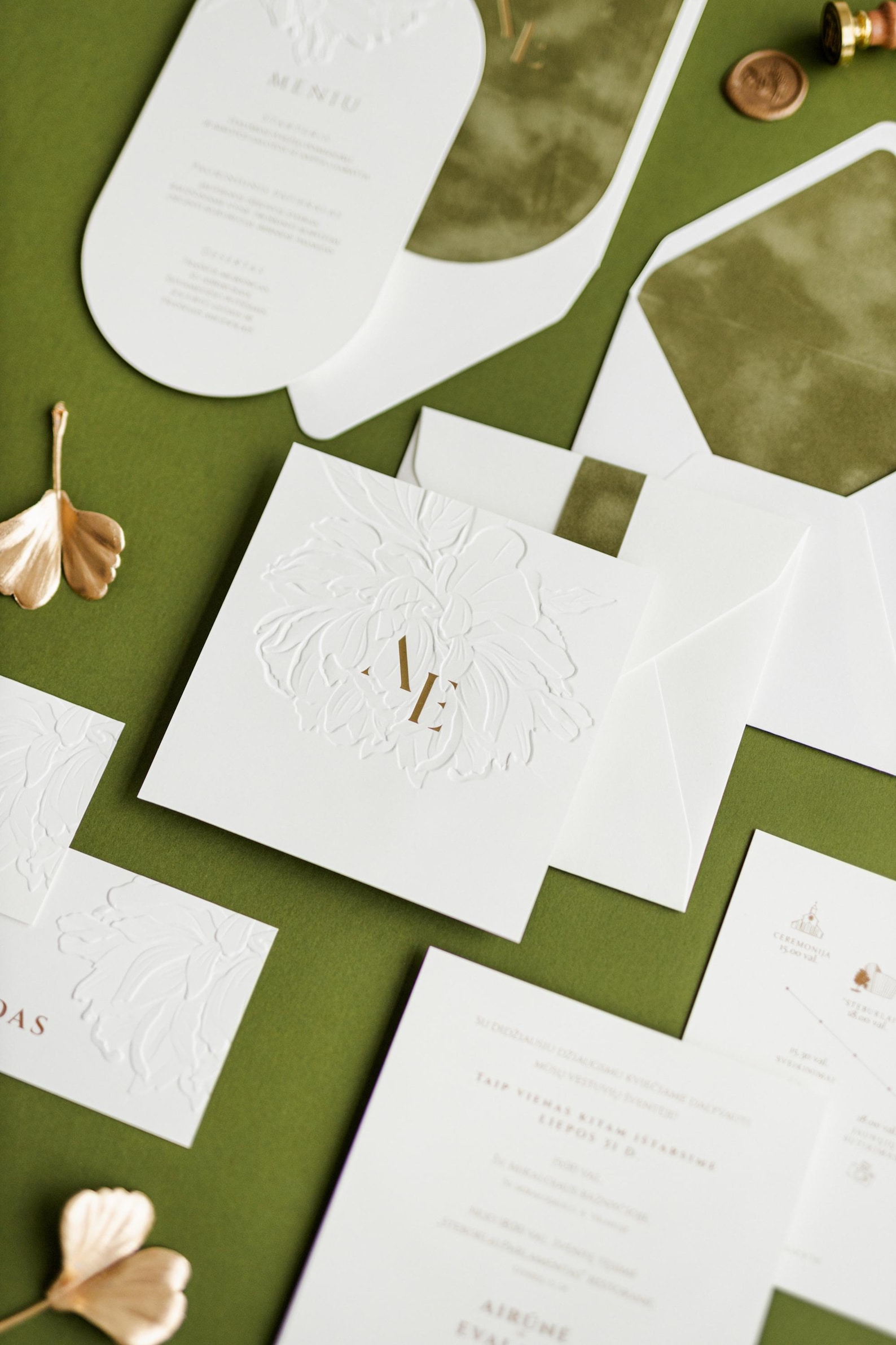 Luxurious Wedding Menu With Embossed Peony Design and Velvet Back, Hot ...