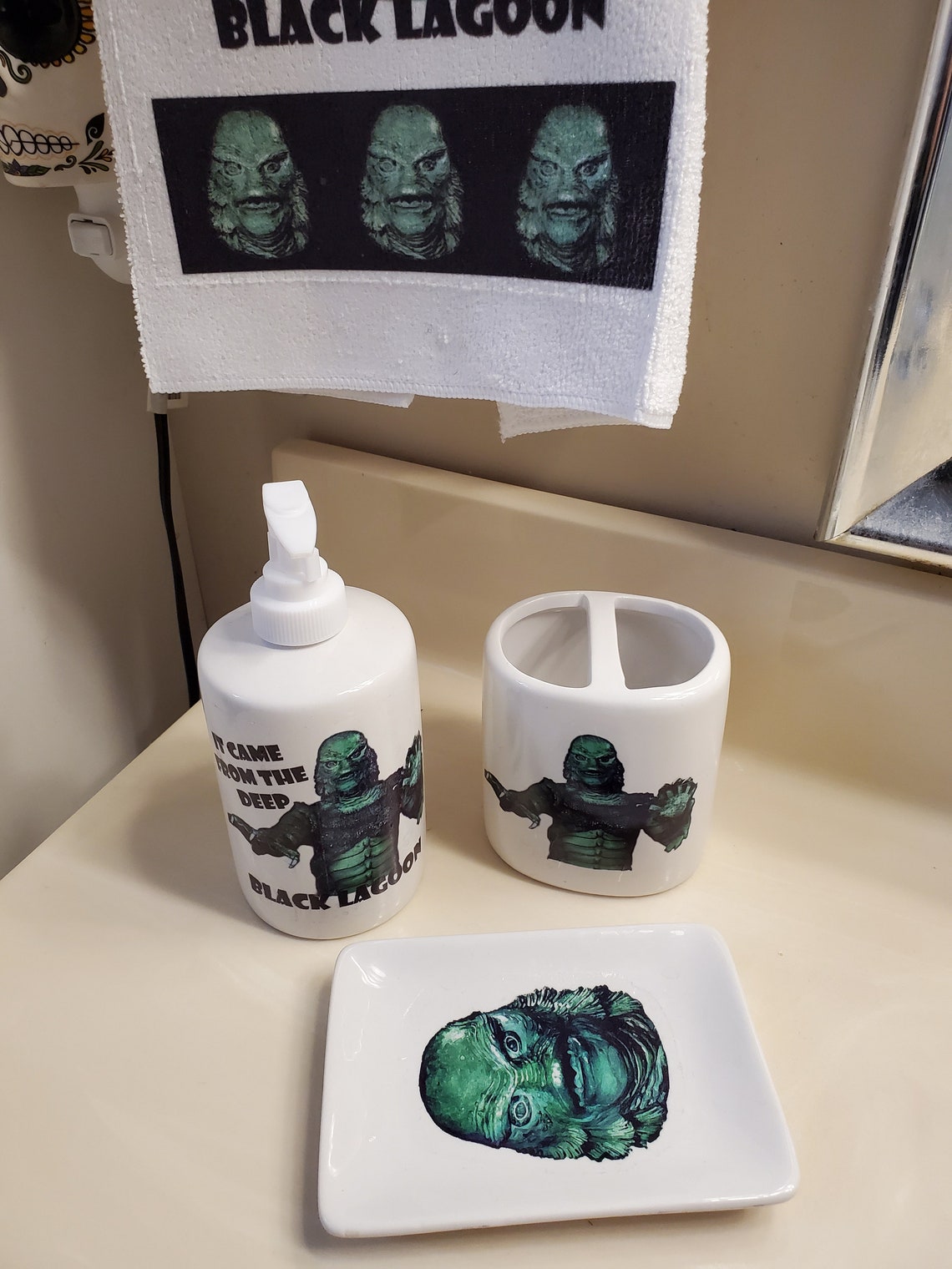 Horror Bathroom Decor Creature From the Black Lagoon 3 Piece - Etsy