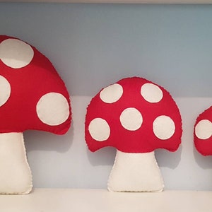 Red Toadstool Cushion, Mushroom Pillow, Woodland Decor, Woodland ...