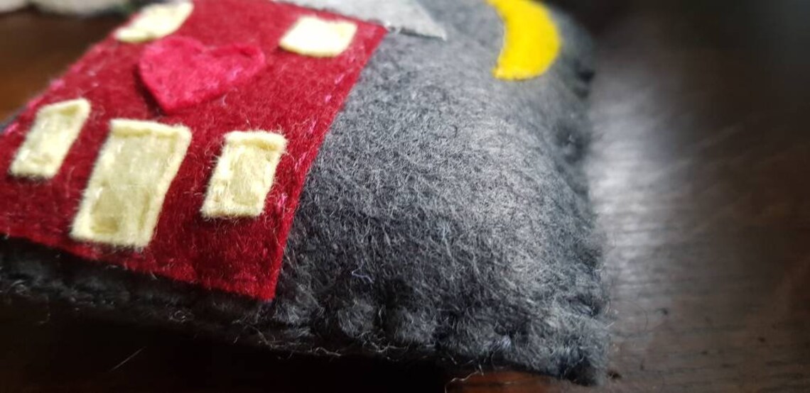 Wool felt bowl fillers. Farmhouse country decor. Homespun | Etsy