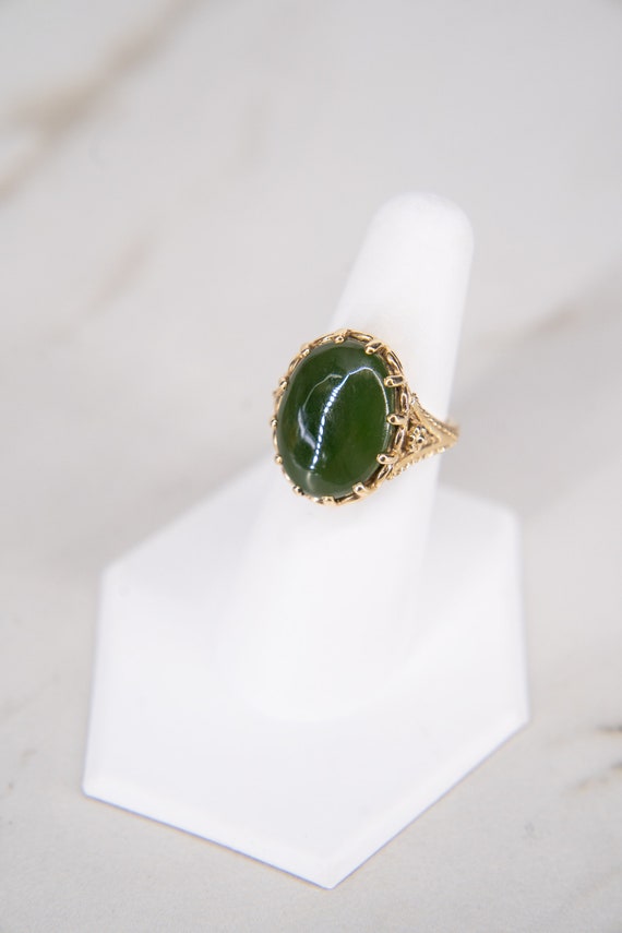 Vintage 14k Yellow Gold Nephrite Ring - Size 7 - Bern… - Gem