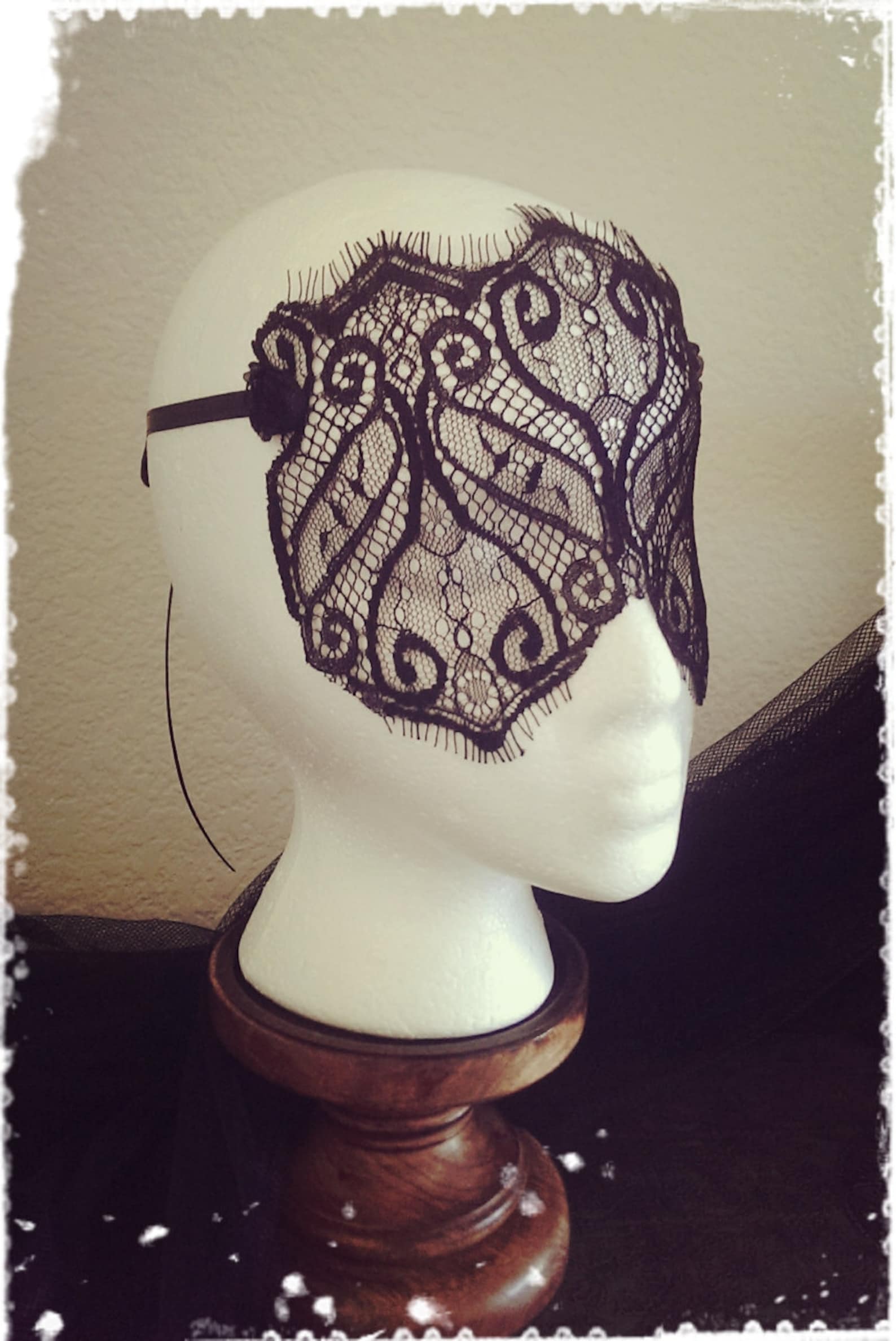 Black Lace Mask-Mysterious Masquerade Ball Eye Mask-Elegant | Etsy