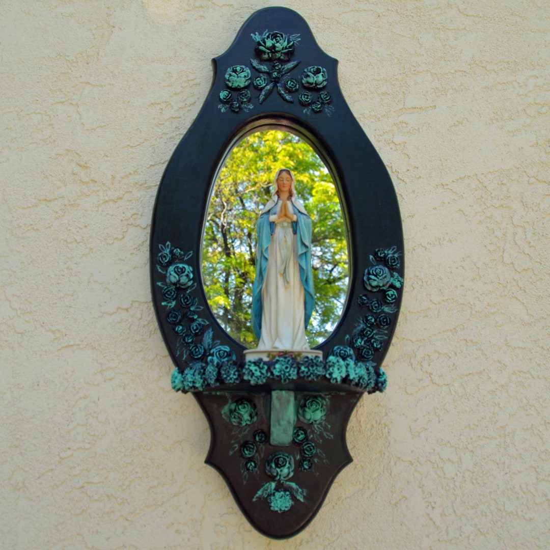 Shrine Wall Hung Nicho Altar Vintage Wood Madonna Holy Water Shrine ...
