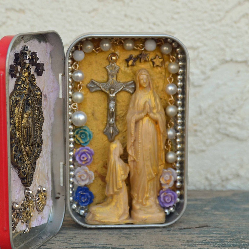 First Communion Traveling Altar Mother Mary Dianalamorrisart - Etsy