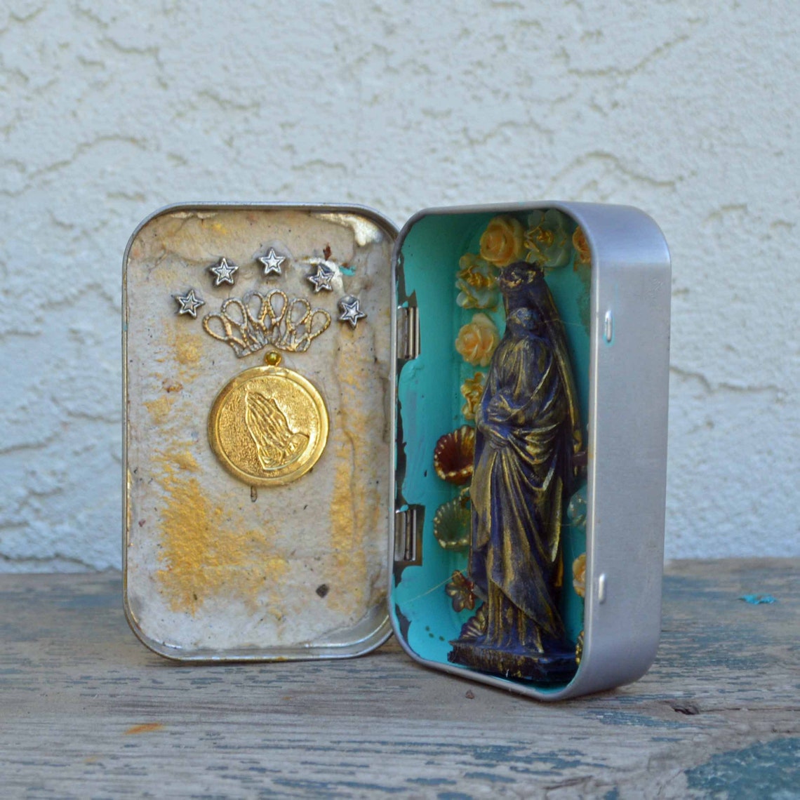 Shrine Nicho Altar Altoid Tin Shrine Madonna and Child Prayer - Etsy