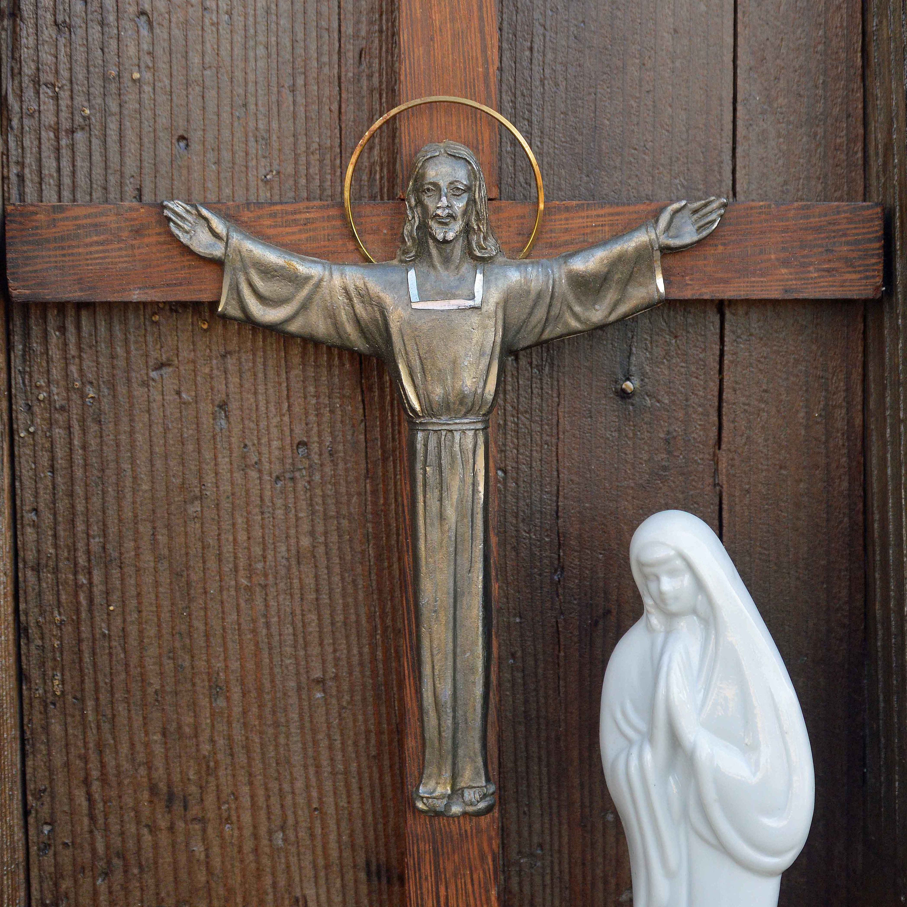 Shrine Nicho Altar Crucifix Jesus Home Altar Prayer Station - Etsy
