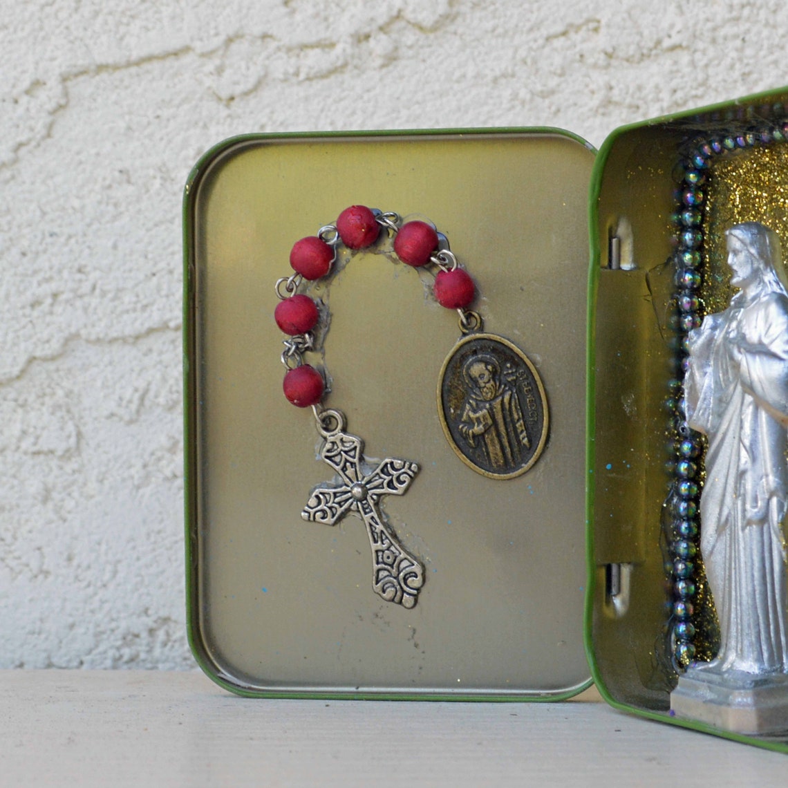 Shrine Altoid Altar Jesus Icon Prayer Box - Etsy