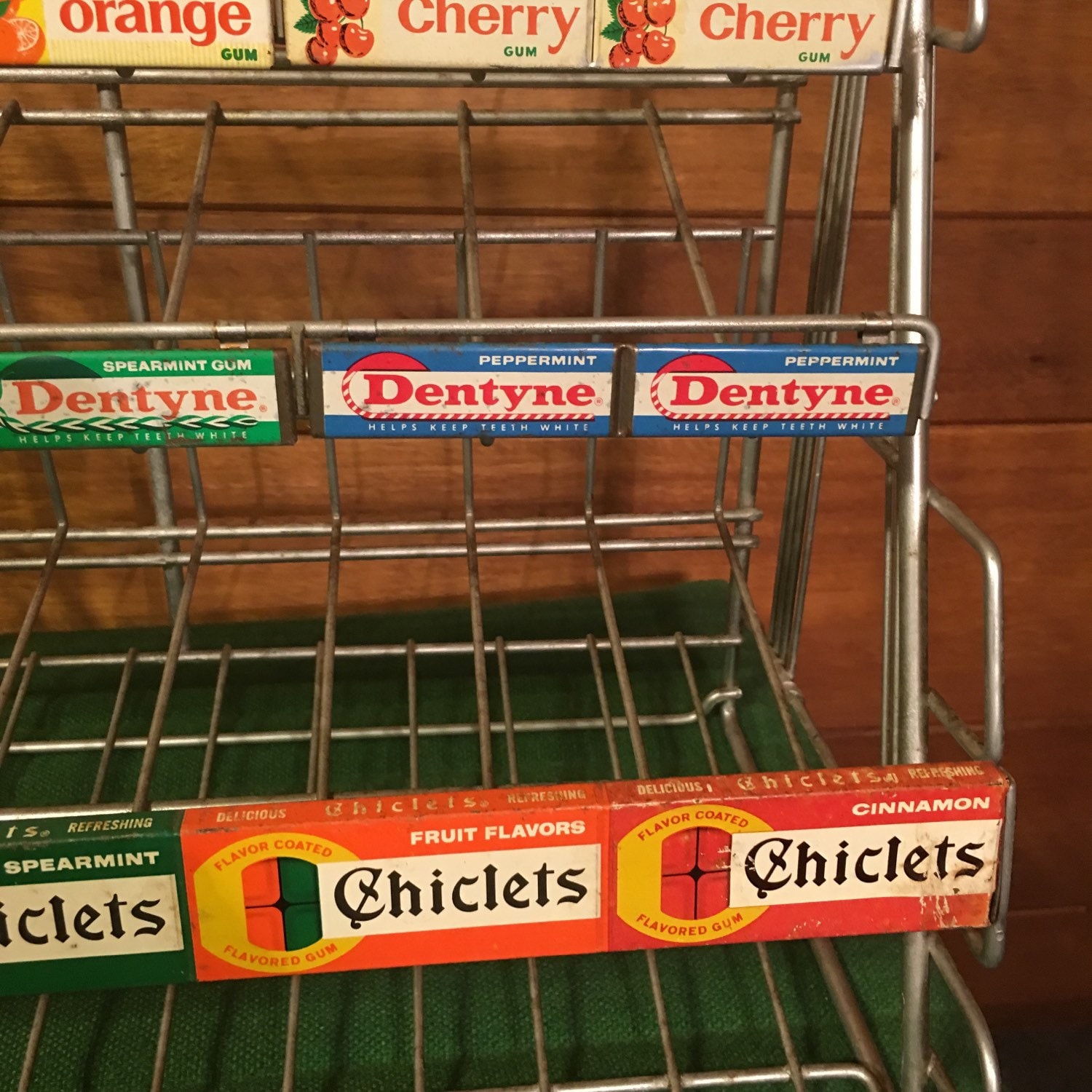 Vintage 1940/50's Chiclets Chewing Gum Store Display in - Etsy