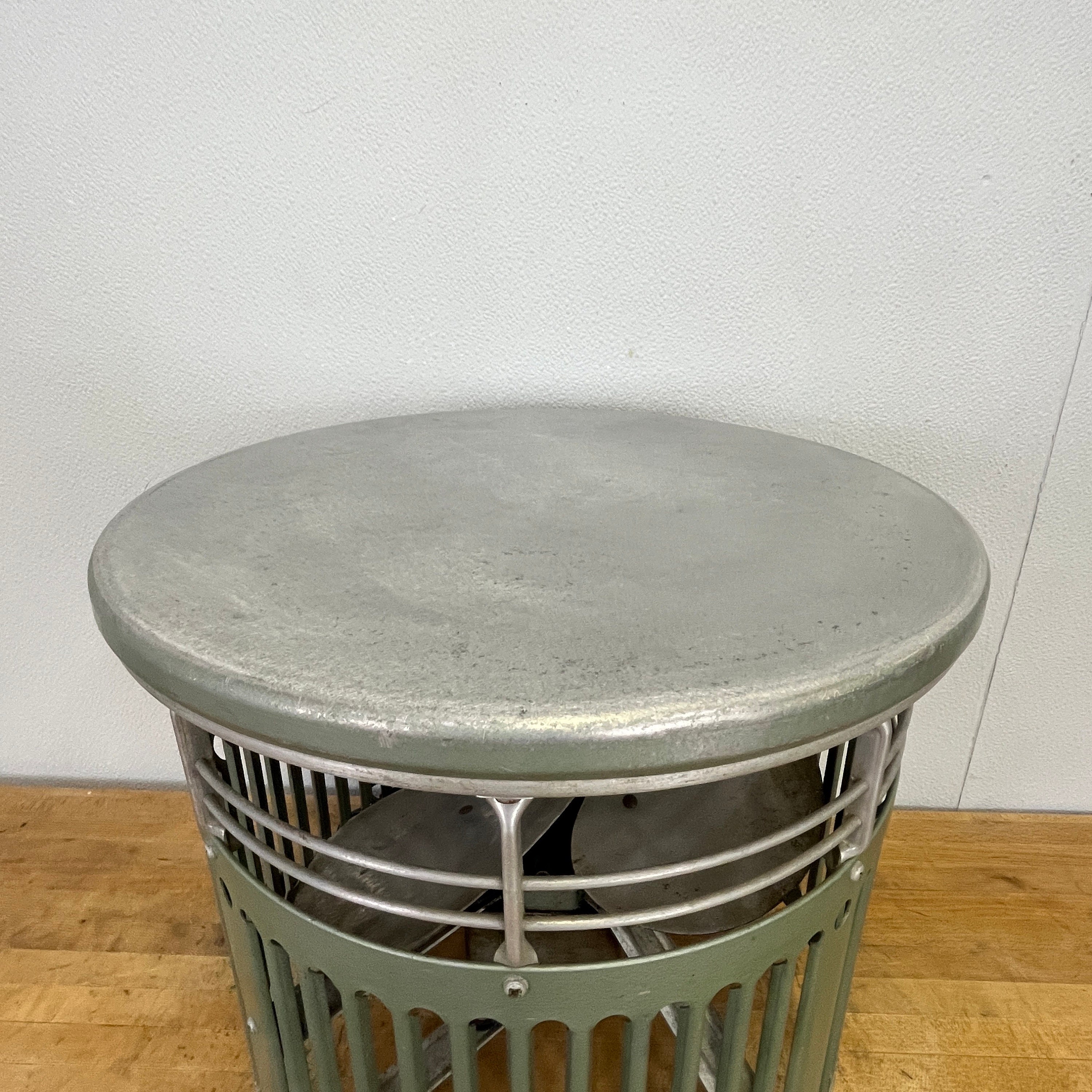 Mid Century Modern Machine Age Rex Cole Hassock Fan 14” - Etsy