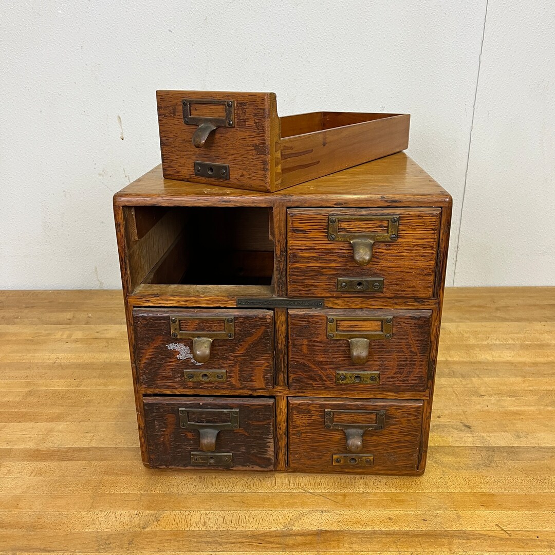 Gorgeous Library Bureau Solemakers Antique 6 Drawer Oak Library Card ...