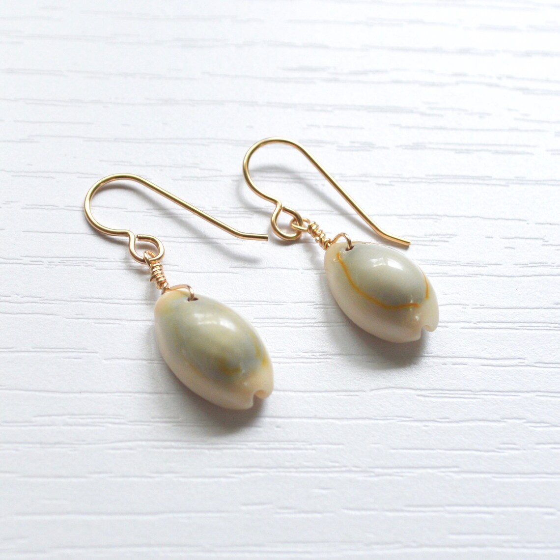 Cowrie Shell Earrings Whole Cowrie Shell Dangling Earrings - Etsy
