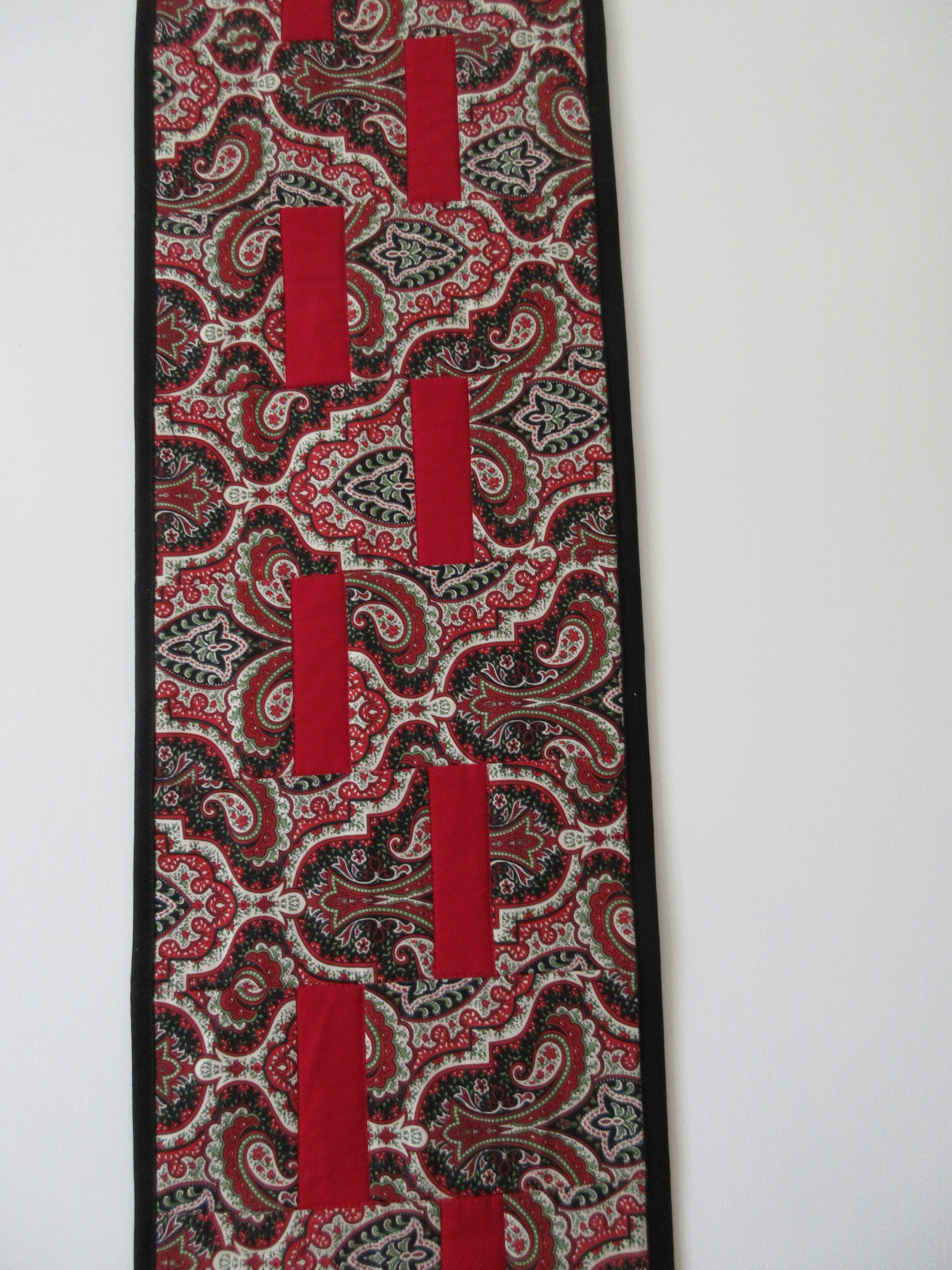 Quilted Table Runner, Red and Black Table Runner, Dramatic Table Runner ...