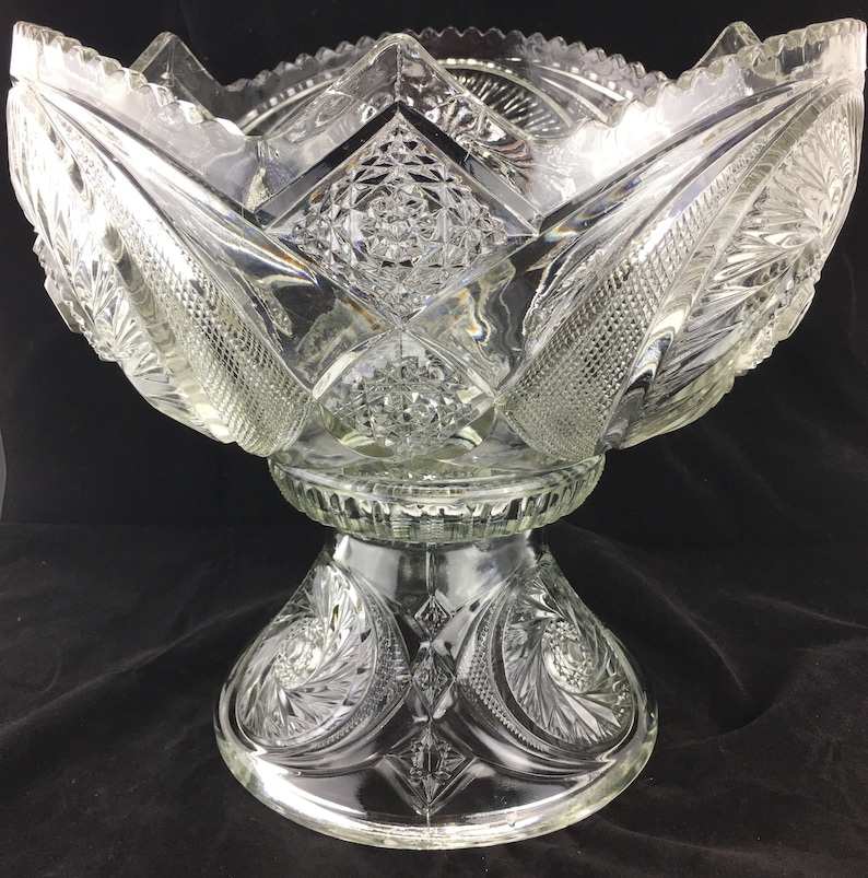 L.E. Smith Mckee EAPG Aztec Pinwheel Punch Bowl Set 14 Pc With Pedestal ...