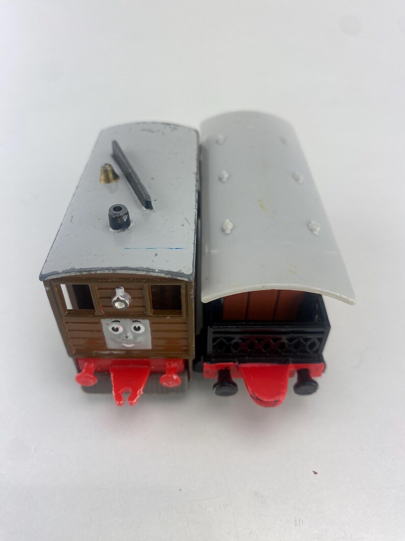 ERTL Thomas the Train Tank Engine and Friends Toby the Tram Engine ...