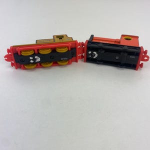 ERTL Thomas the Tank Engine and Friends Train Stepney 1997 4007 & Rusty ...