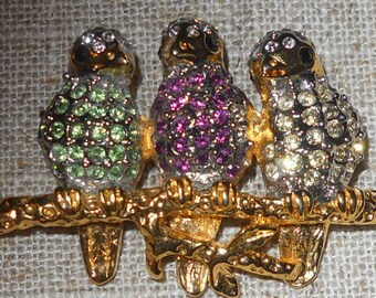 Butler brooch | Etsy