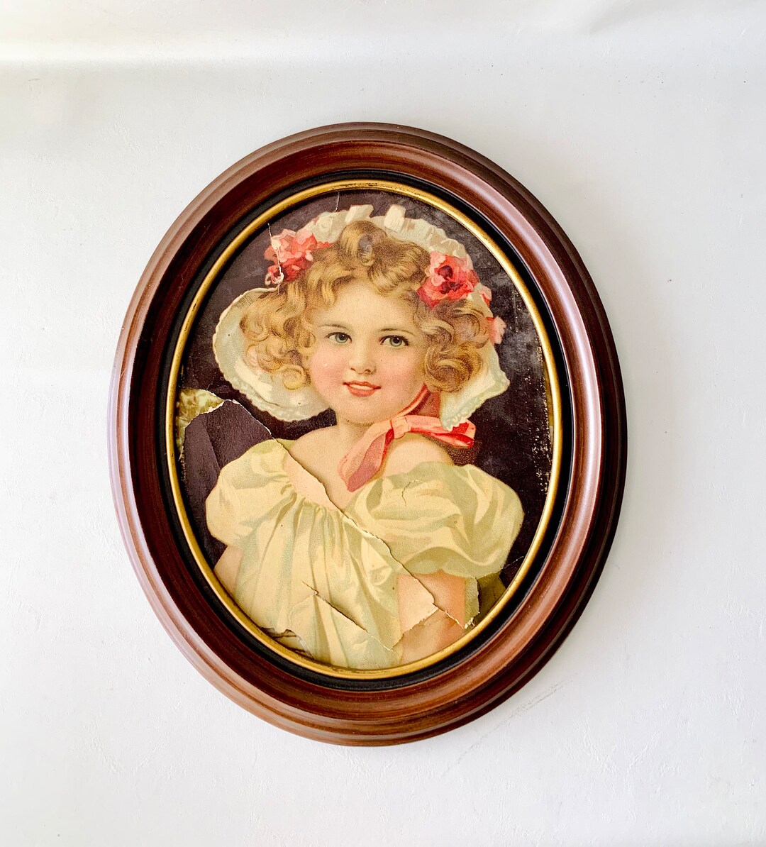 Antique Coloured Little Girl Lithograph Print in Oval Wood Frame - Etsy