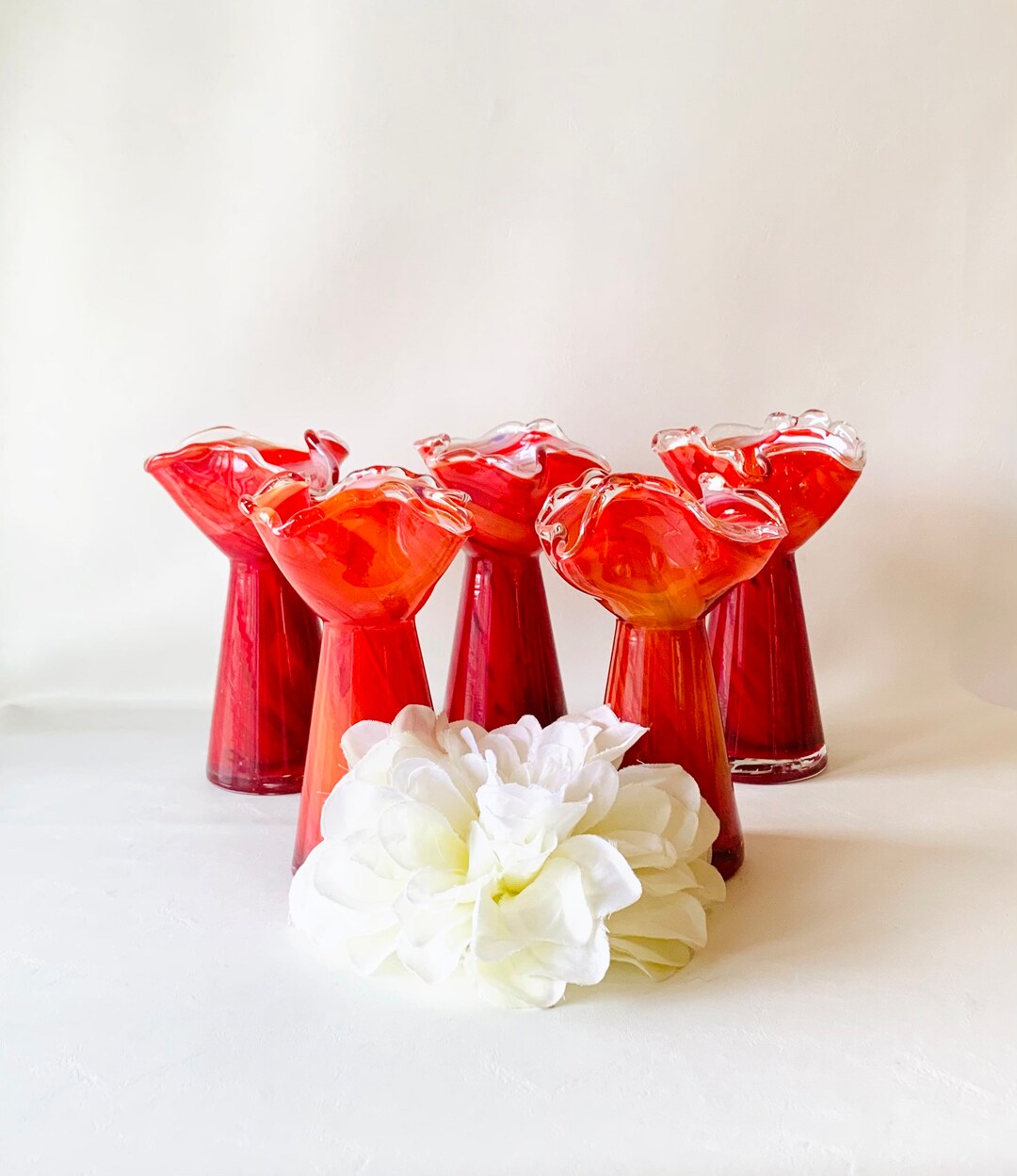 Vintage Lefton Art Glass Ruffle Vase - Etsy