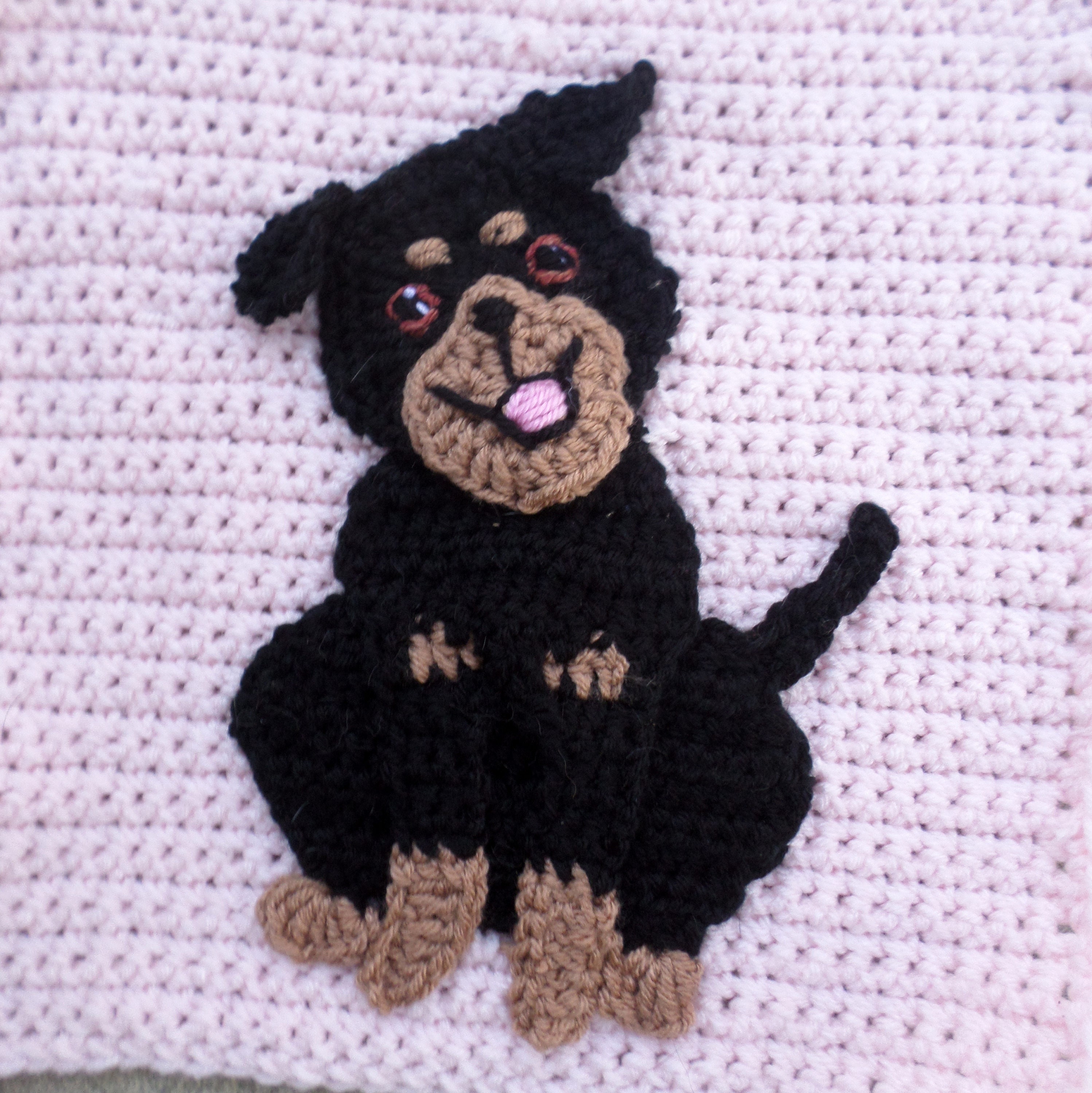 PATTERN: Rottweiler Patch // Patchwork Puppy Project // | Etsy
