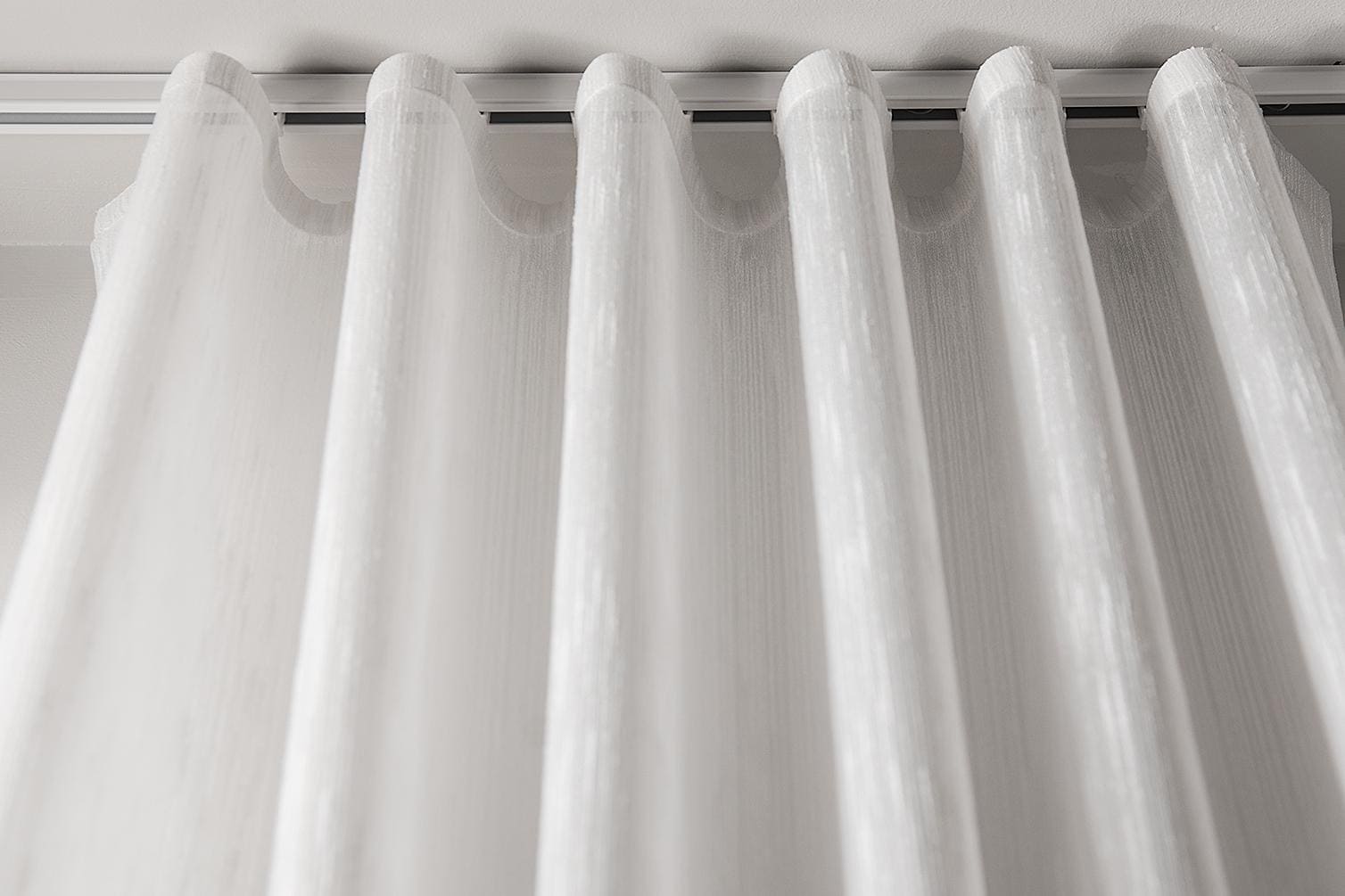Buy Custom Aluminum Ripple Fold Drapery Track – S-fold Curtain Hardware ...