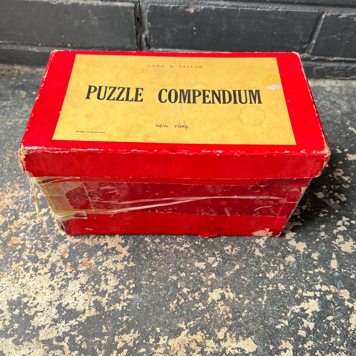 Vintage FAO Schwarz NY Compendium Box of 12 Puzzles Toys - Etsy