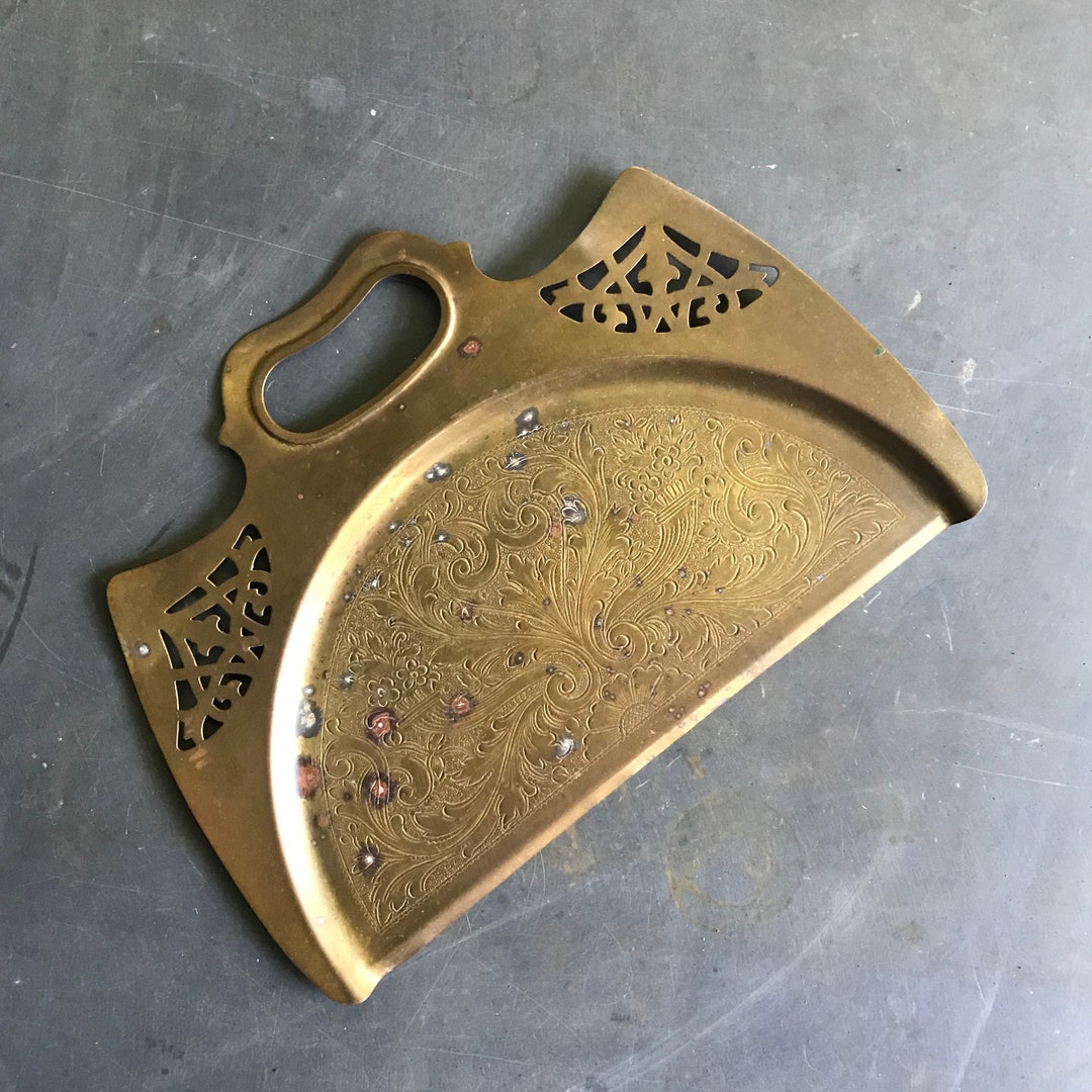 Vintage Brass Pressed Etched Table Crumb Dust Bin Server Tableware Mid ...