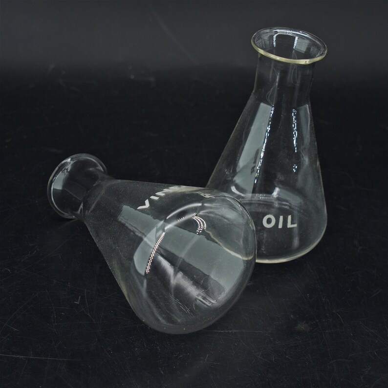 Vintage 1960s Laboratory Lab Beakers Oil Vinegar Scientific | Etsy