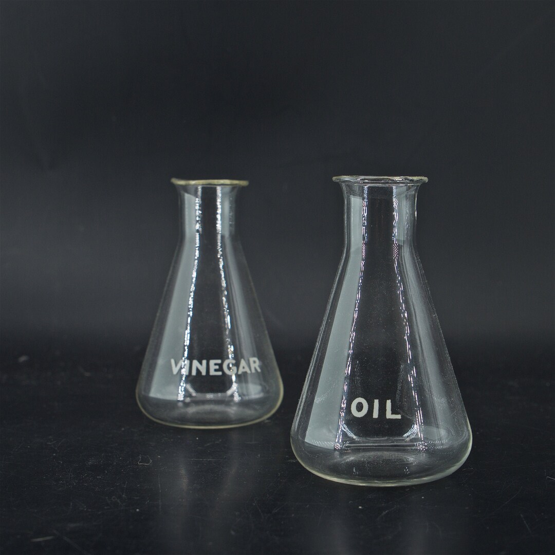 Vintage 1960s Laboratory Lab Beakers Oil Vinegar Scientific - Etsy