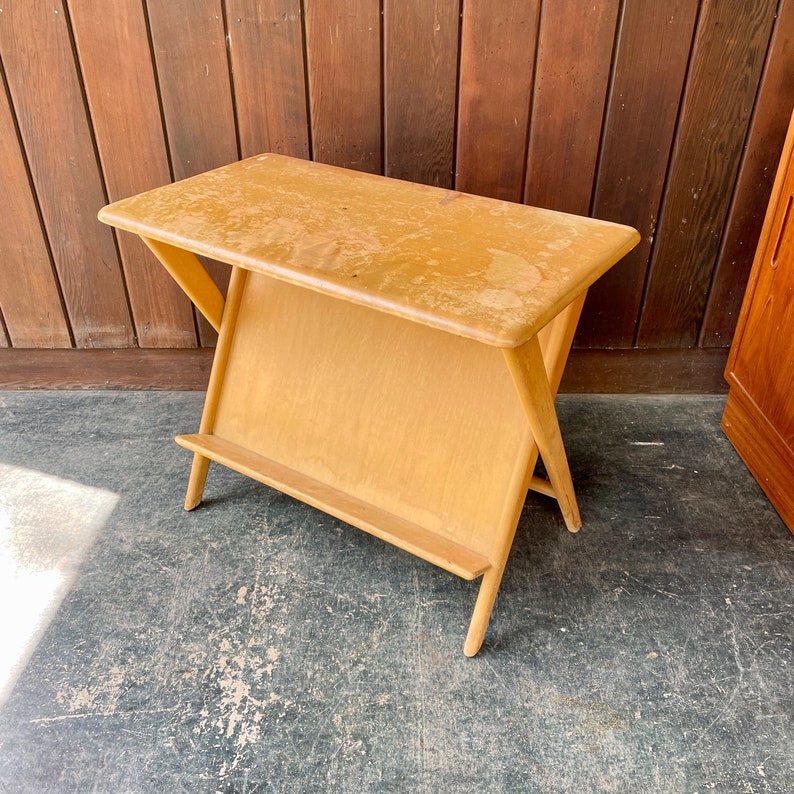 1950s Champagne Heywood Wakefield Magazine Display Side Table - Etsy