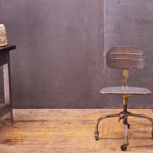 Vintage Industrial Office Desk Task Chair Metal Mid-century Rusty Gold ...