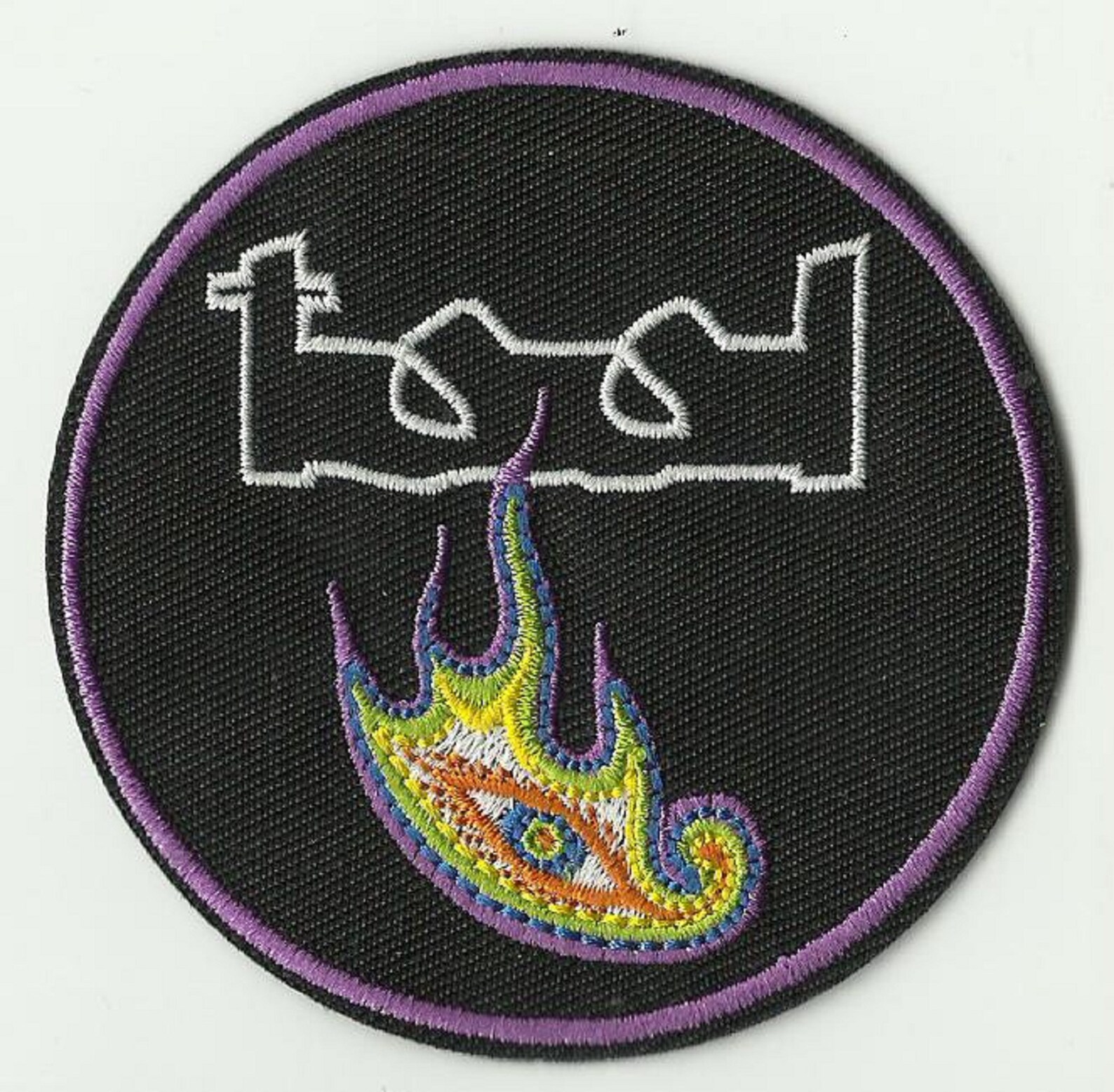 TOOL eye logo CIRCULAIR geborduurd ijzer / naai op patch 75 | Etsy