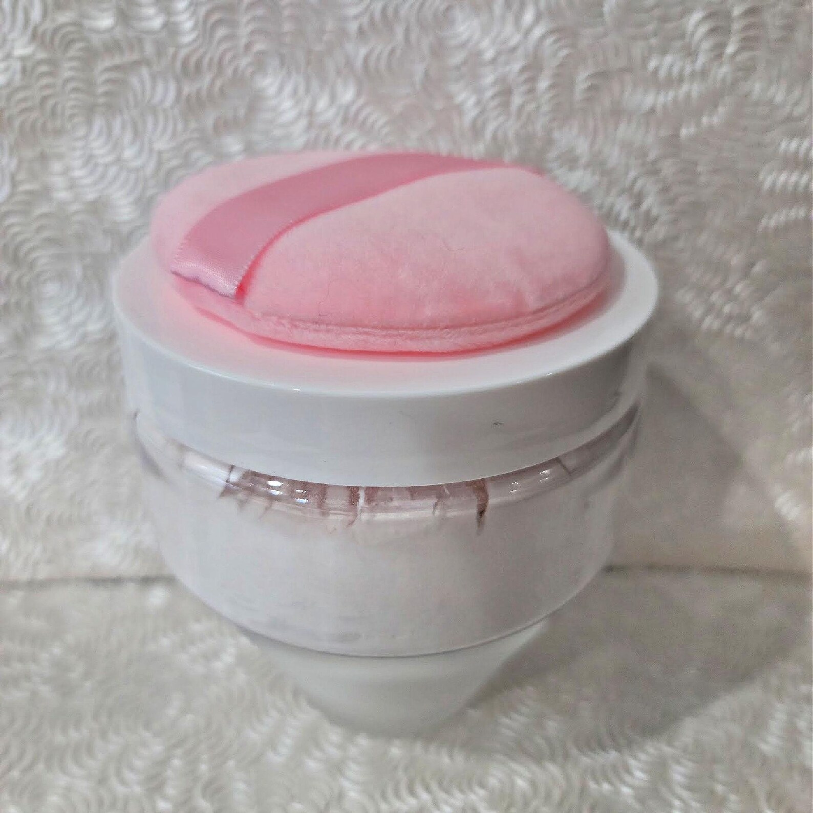 Silky Herbal Dusting Powder: Talc & Cornstarch Free, Botanical Body ...