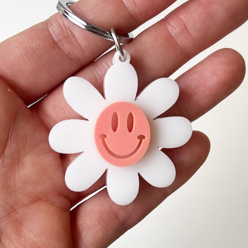 Daisy Smiley Face Mini Keychain Retro Smiley Flower Keychain - Etsy