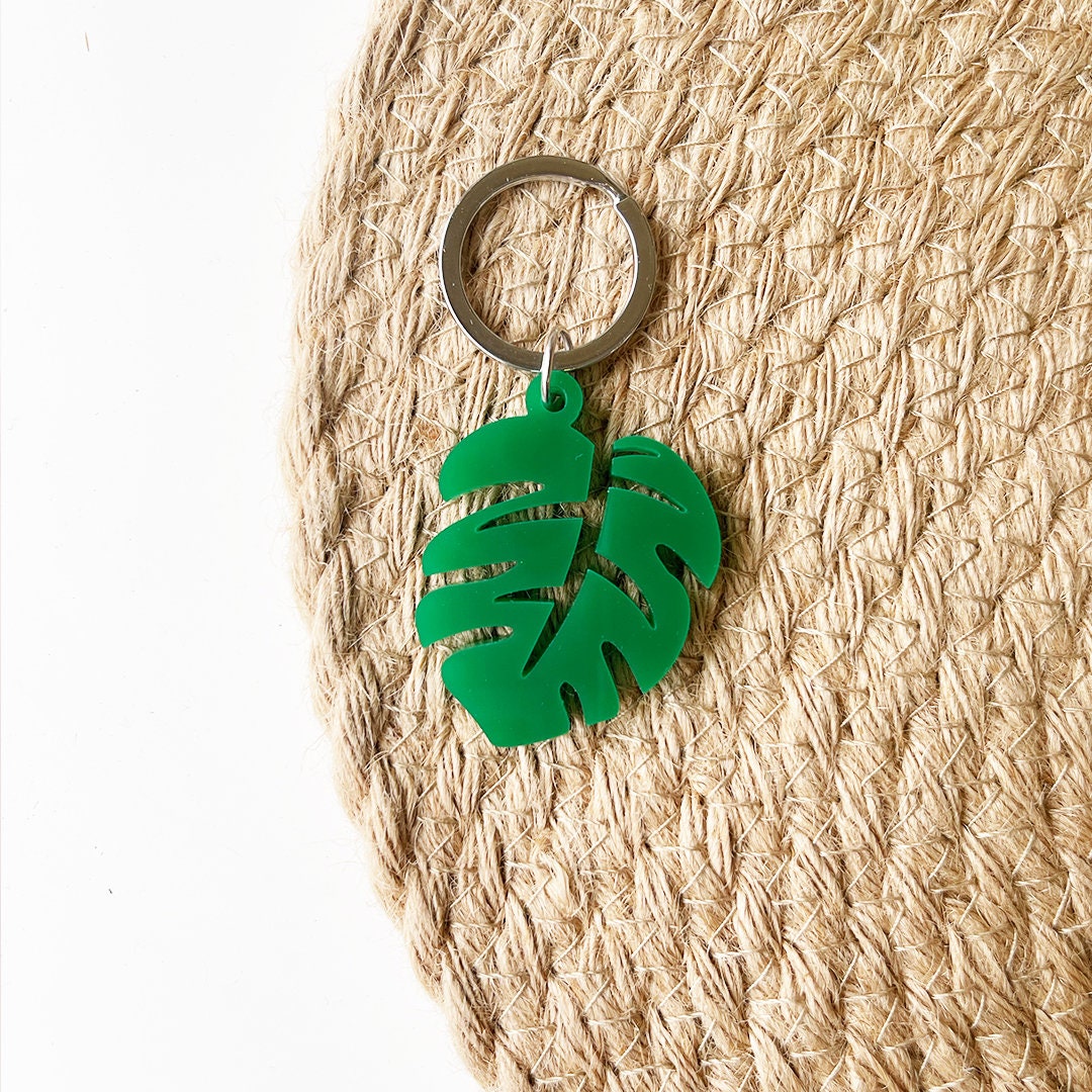 Monstera Leaf Mini Keychain, Plant Keychain, Cute Keychains, Keychains ...