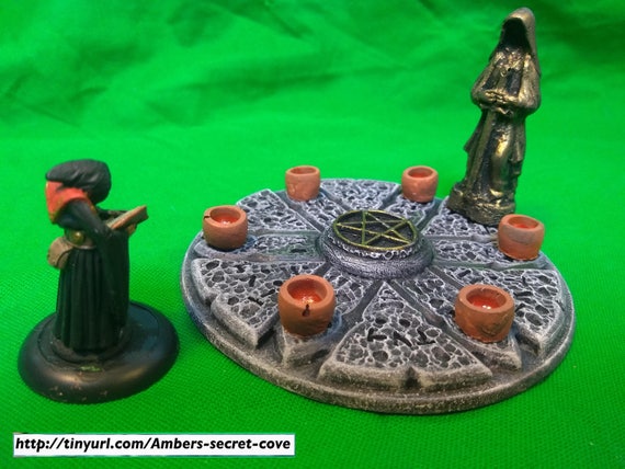 Evil Shrine With Evil Statue 28mm Handsculpted/resin | Etsy