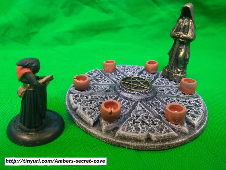 Evil Shrine With Evil Statue 28mm Handsculpted/resin | Etsy