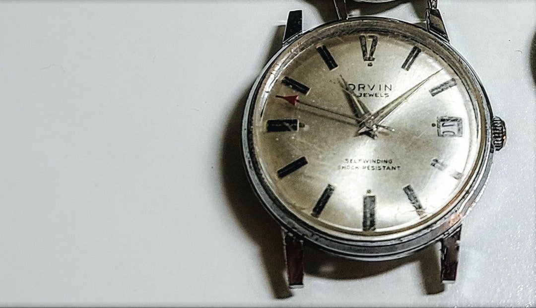 Mens Vintage Watch, Silver Water Proof Case Champagne Dial Self Winding ...