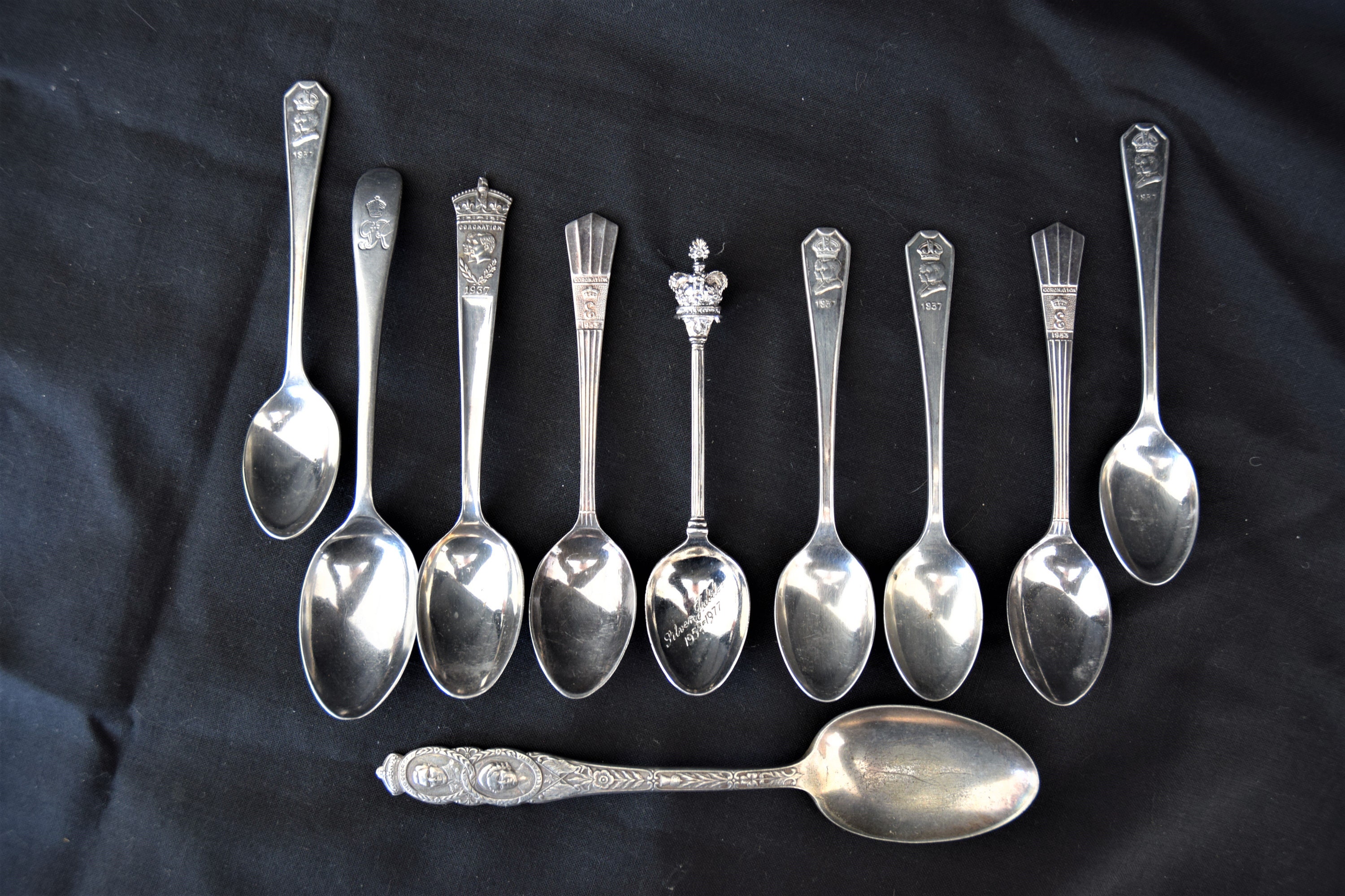 Vintage Royal Commemorative Spoons. - Etsy