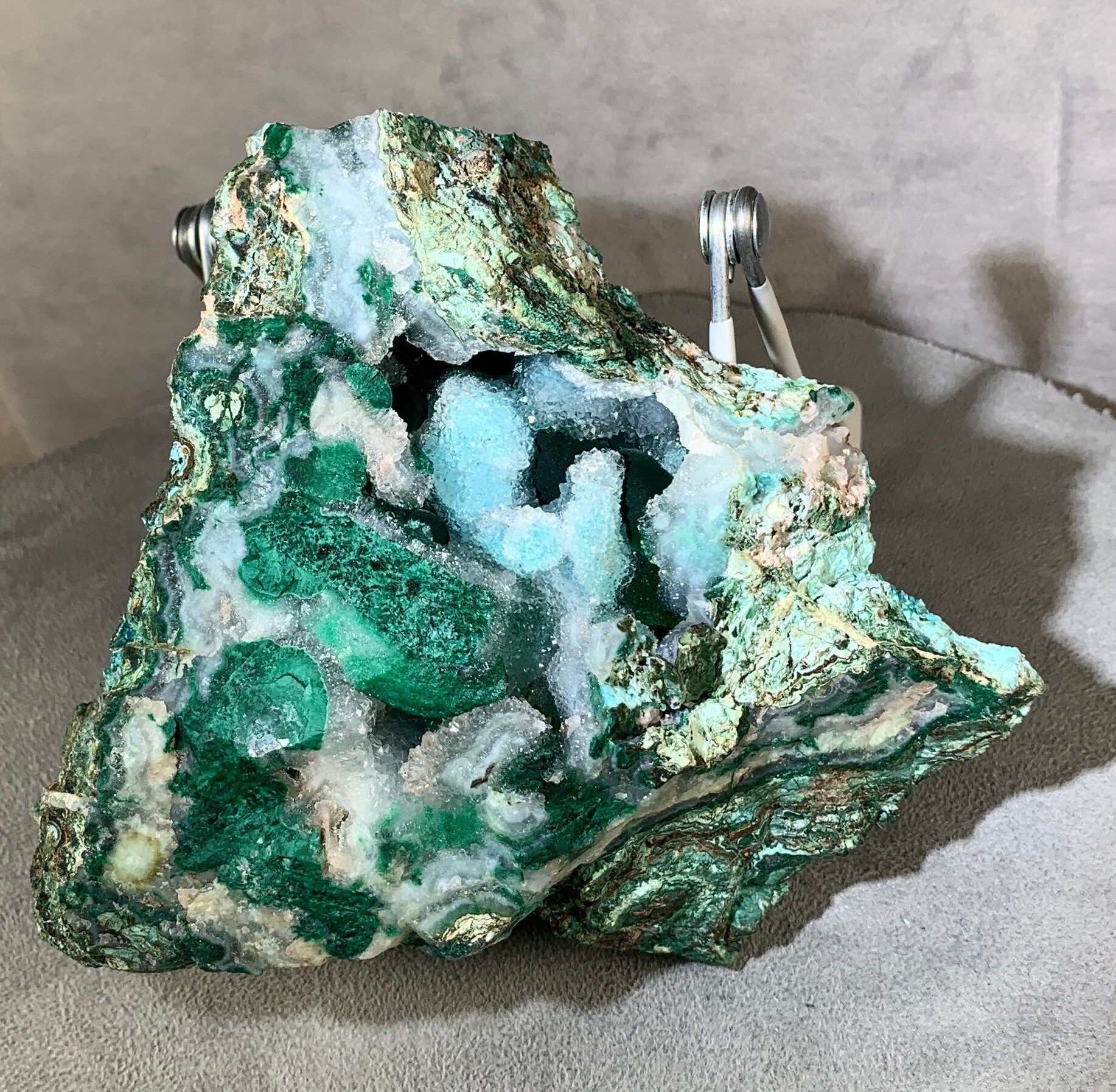 Druzy Quartz on Chrysocolla and Chatoyant Malachite, Druzy Chrysocolla ...
