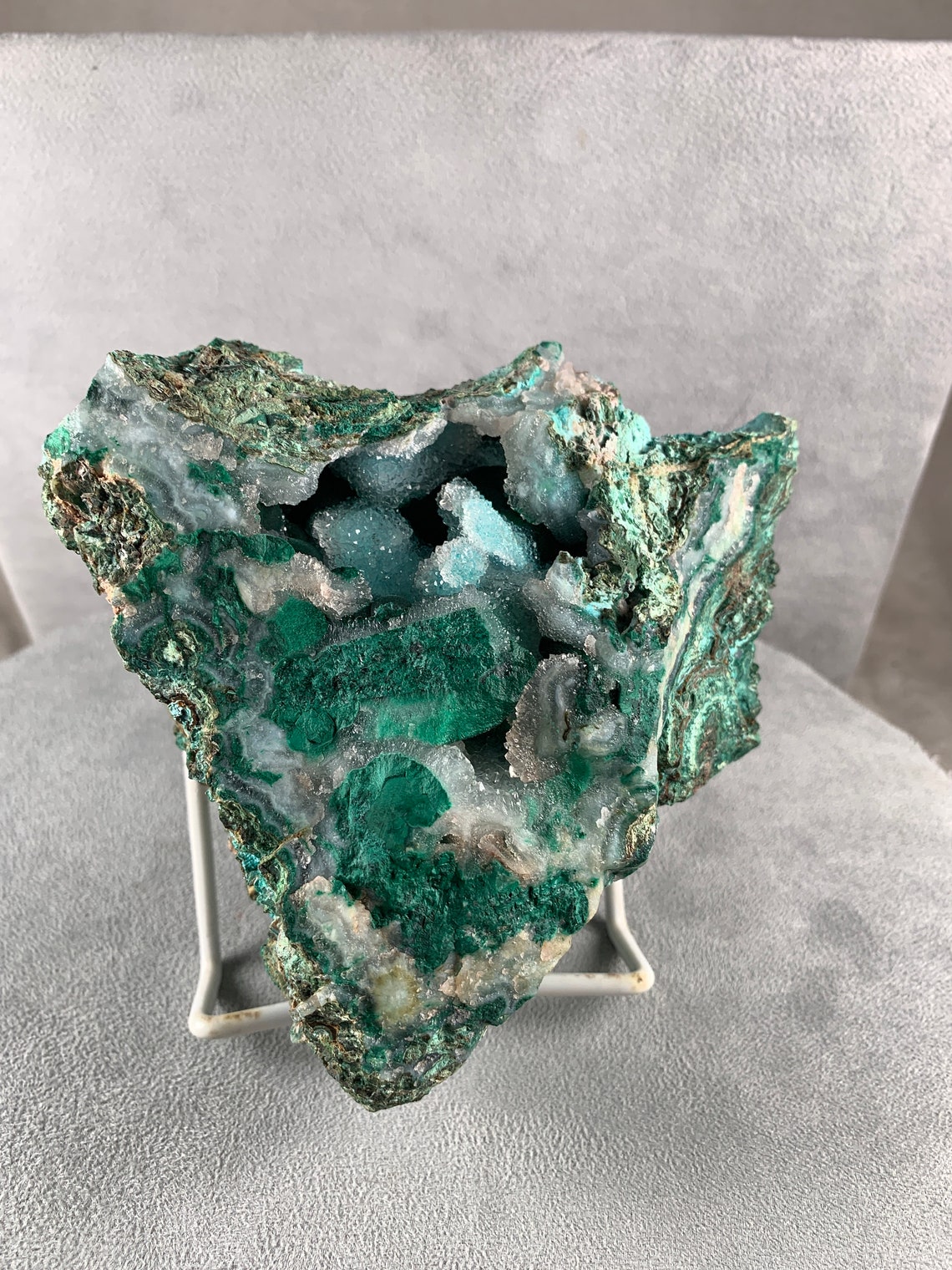 Druzy Quartz on Chrysocolla and Chatoyant Malachite, Druzy Chrysocolla ...