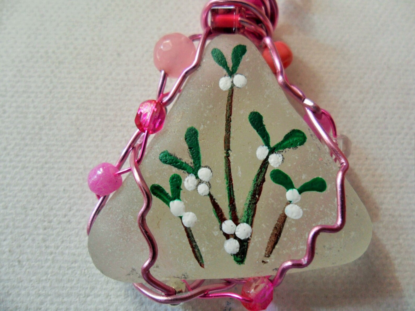 Mistletoe - Hand Painted and Beaded Sea Glass Christmas Tree Decoration ...