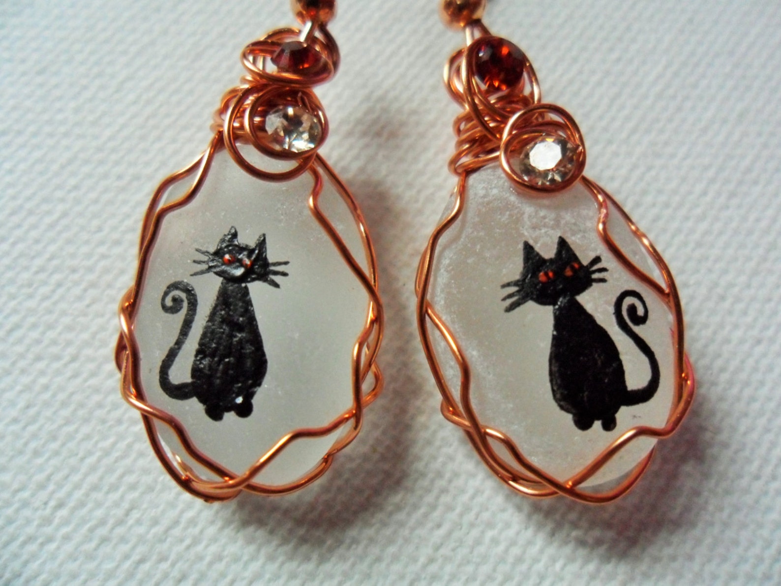 Black Cat Hand Painted Copper Wire Dangle Earrings Sea Glass - Etsy UK