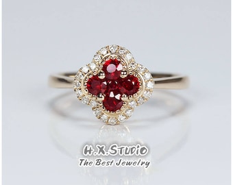 Ruby Clover Ring - Etsy