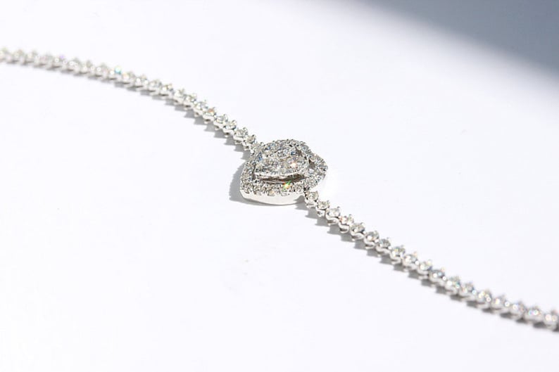 HX Jewelry Diamond Heart Tennis Bracelet in Solid 18k - Etsy