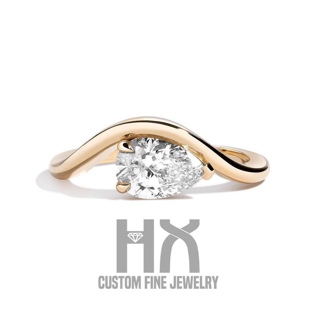 18k Gold Curve Band Engagement Ring, 0.5CT Pear-cut Lab Grown Diamond ...