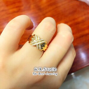 Diamond Crisscross Wedding Ring in Solid 18k Gold/crossing Node ...